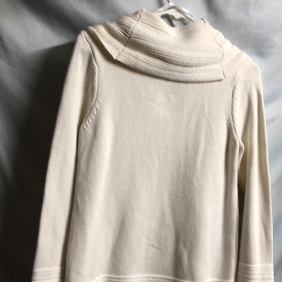 Calvin Klein | Sweaters | White Small Calvin Klein Knit Long Sleeve ...